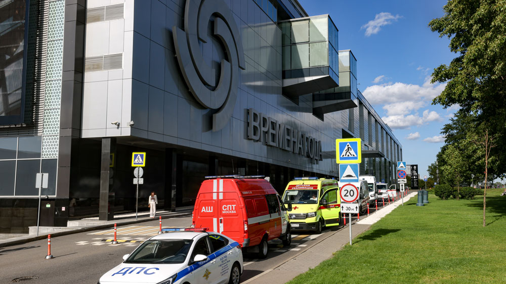 В ТЦ Времена года из за критической концентрации аммиака направились
